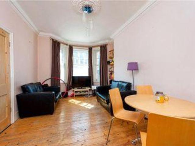 2 Bedrooms Flat for rent in Kennington Lane, London SE11
