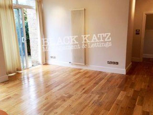 2 Bedrooms Flat for rent in Kennington Oval, London SE11