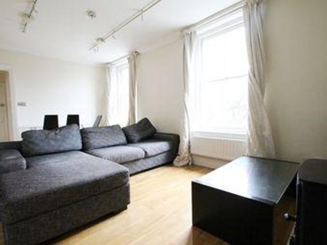 2 Bedrooms Flat for rent in Kennington Oval, Vauxhall SE11