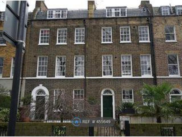 2 Bedrooms Flat for rent in Kennington Park Rd, London SE11