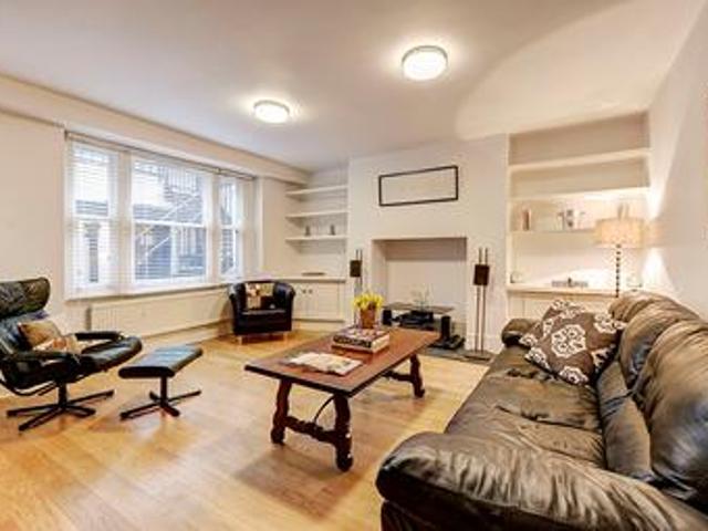 2 Bedrooms Flat for rent in Kensington Gardens Square, London W2