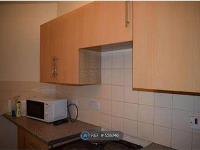 2 Bedrooms Flat for rent in Kent Street, Wigan WN1