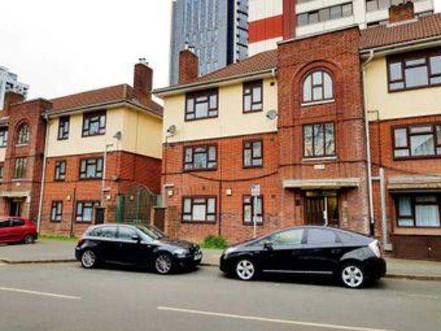 2 Bedrooms Flat for rent in Kerrison Road, London E15