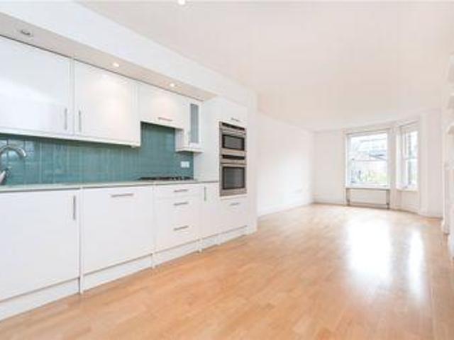 2 Bedrooms Flat for rent in Keslake Road, London NW6