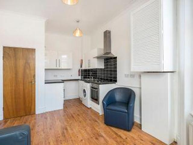 2 Bedrooms Flat for rent in Kilburn High Road, London NW6