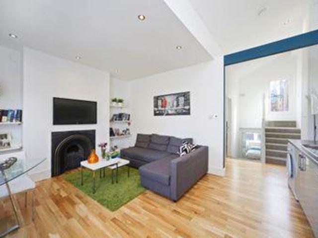 2 Bedrooms Flat for rent in Kilburn Park Road, London NW6