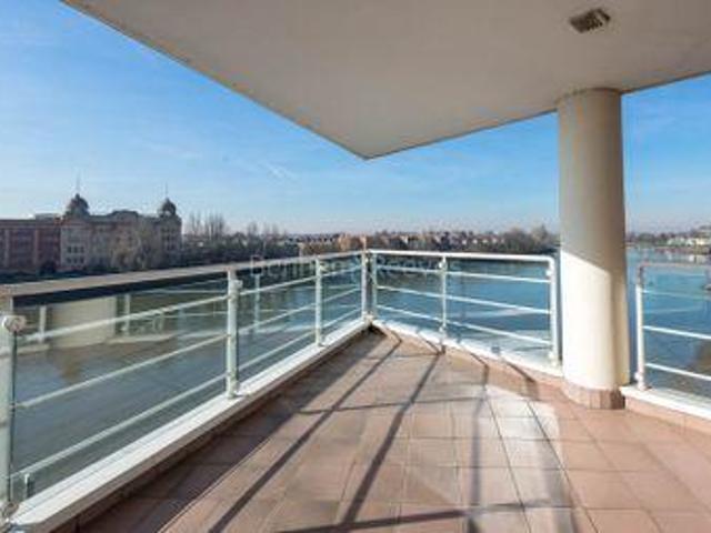 2 Bedrooms Flat for rent in King Henrys Reach, Hammersmith W6