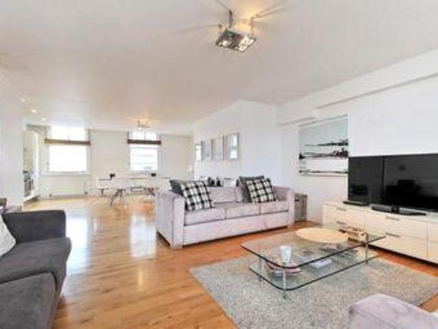 2 Bedrooms Flat for rent in King Street, Covent Garden WC2E