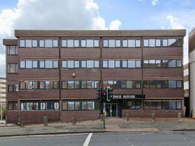 2 Bedrooms Flat for rent in King Street, Dudley DY2