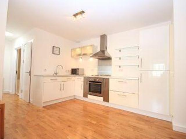 2 Bedrooms Flat for rent in King Street, Maidenhead, Berkshire SL6