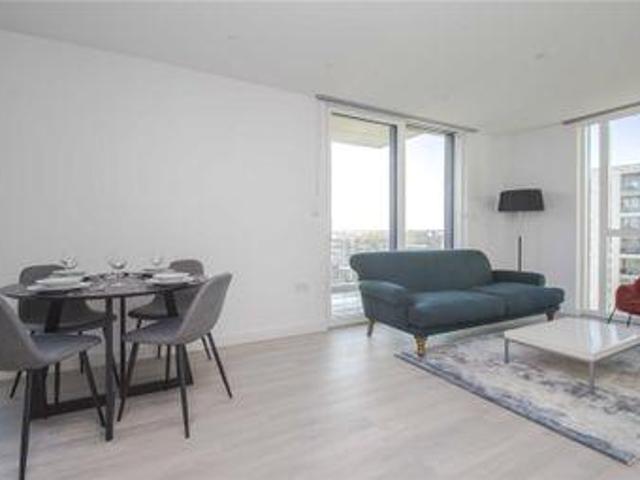 2 Bedrooms Flat for rent in Kingly Building, Woodberry Down, London N4