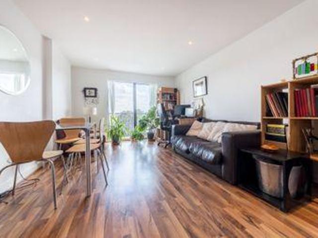 2 Bedrooms Flat for rent in Kings Quarter, 170 Copenhagen Street, Kings Cross, London, London N1