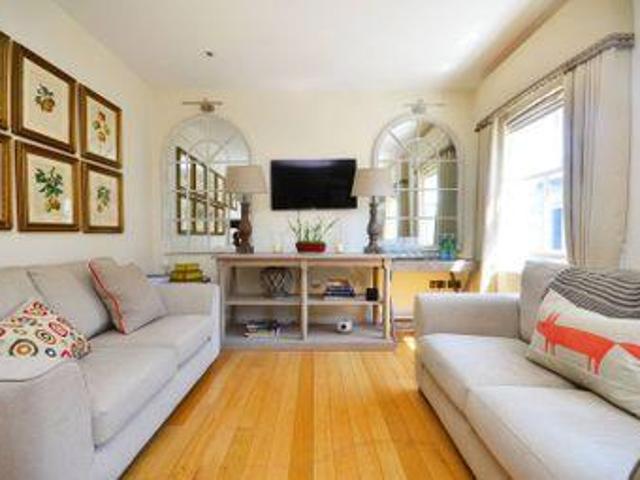 2 Bedrooms Flat for rent in Kings Road, Chelsea SW3