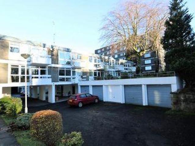 2 Bedrooms Flat for rent in Kingsborough Gardens, Glasgow G12