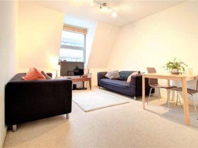 2 Bedrooms Flat for rent in Kingsland Green, Dalston, London E8