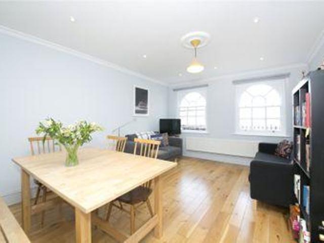 2 Bedrooms Flat for rent in Kingsland Road, Dalston E8