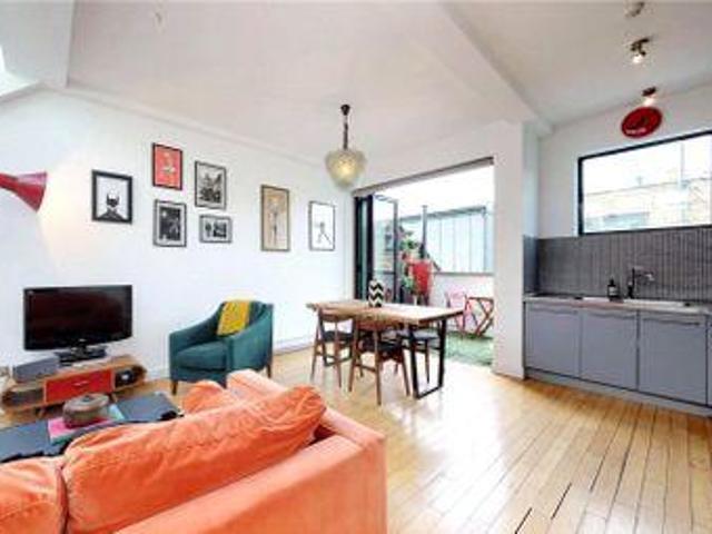 2 Bedrooms Flat for rent in Kingsland Road, Shoreditch, London E2