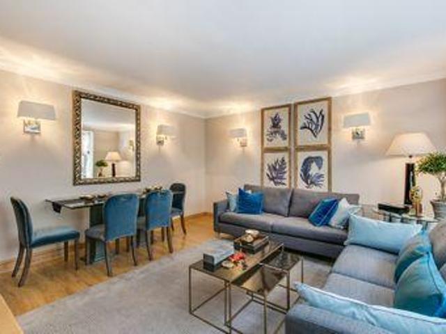 2 Bedrooms Flat for rent in Kinnerton Street, London SW1X