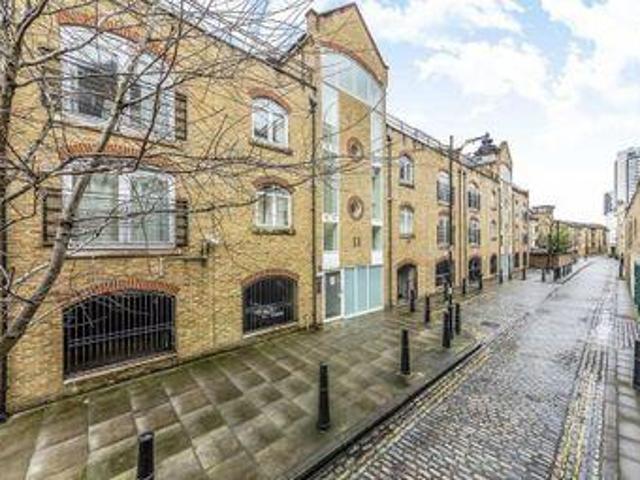2 Bedrooms Flat for rent in Kintyre House, Cold Harbour, Canay Wharf E14