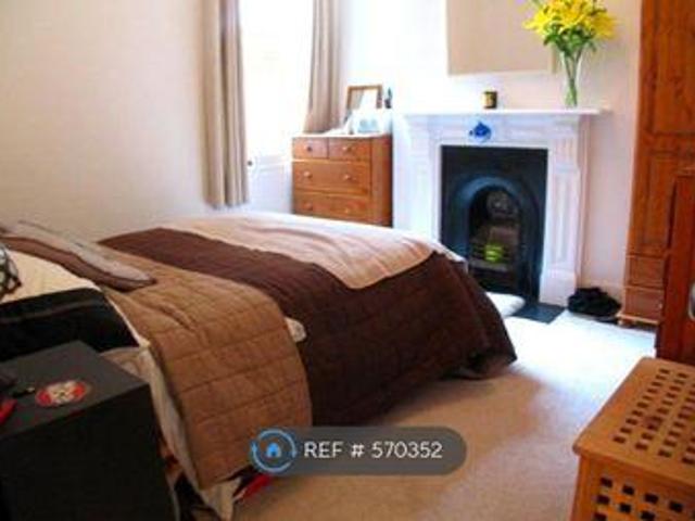 2 Bedrooms Flat for rent in Klea Avenue, London SW4