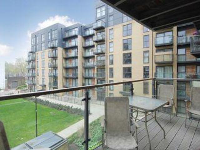 2 Bedrooms Flat for rent in Hotspur Street, Kennington, London SE11