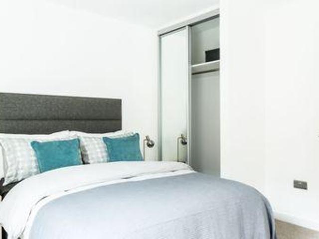 2 Bedrooms Flat for rent in Houldsworth St, Manchester M1