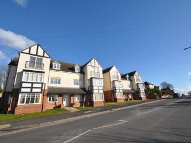 2 Bedrooms Flat for rent in Howard Court, Stanton Road, Burton On Trent DE15