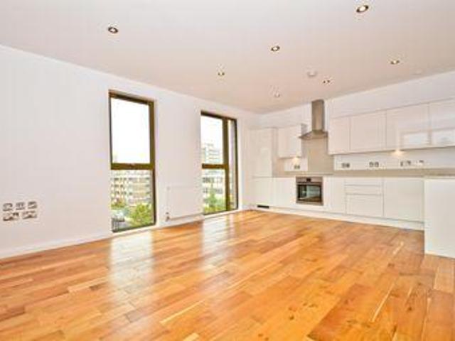 2 Bedrooms Flat for rent in Hoxton Residence, London N1