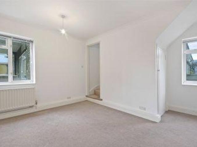 2 Bedrooms Flat for rent in Hoadly House, Union Street, Southwark SE1