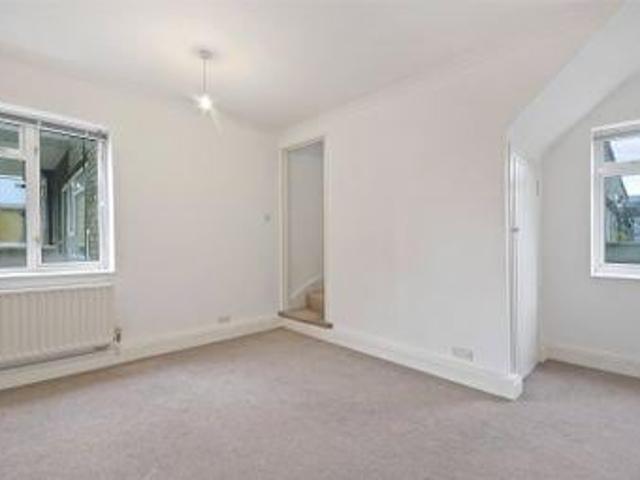 2 Bedrooms Flat for rent in Hoadly House, Union Street, Southwark SE1