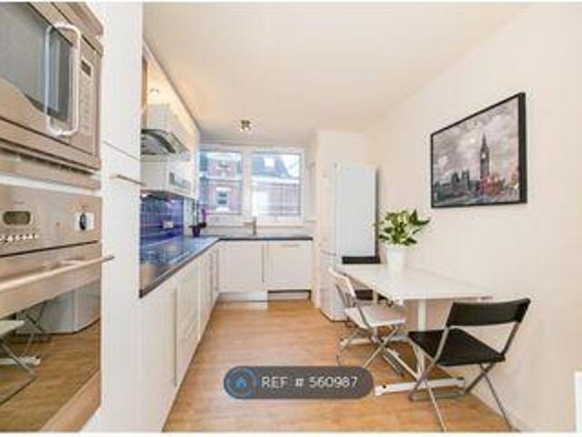 2 Bedrooms Flat for rent in Holcroft Court, London W1W