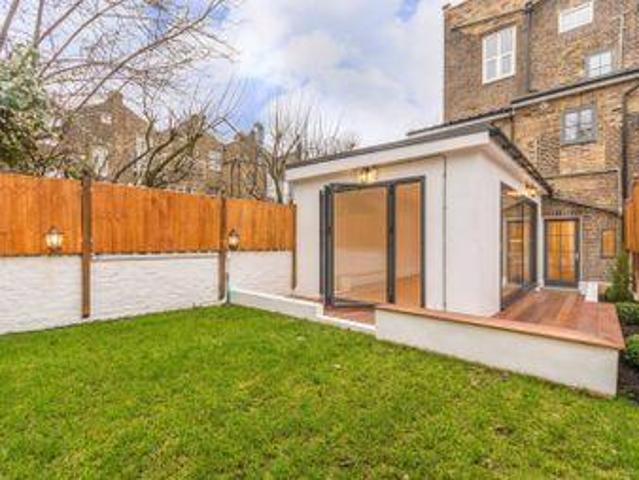 2 Bedrooms Flat for rent in Holloway, Holloway N7