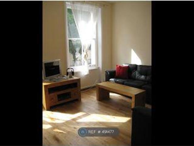 2 Bedrooms Flat for rent in Holloway Road, London N7