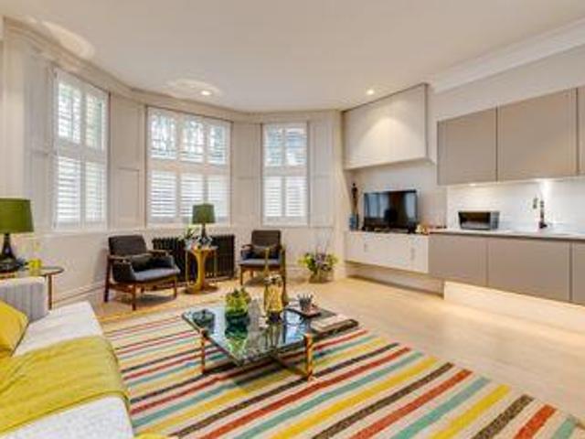 2 Bedrooms Flat for rent in Holland Park, London W11