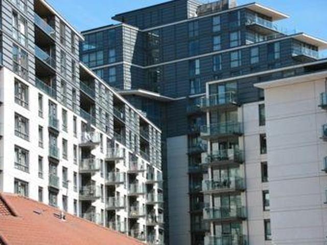 2 Bedrooms Flat for rent in Holliday Street, Birmingham B1
