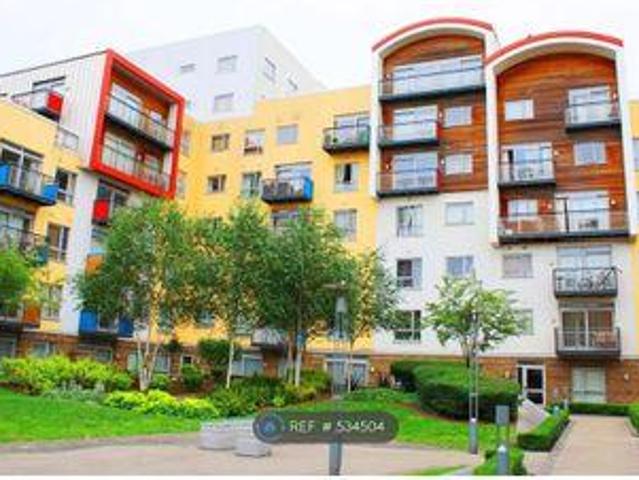 2 Bedrooms Flat for rent in Holly Court, London SE10