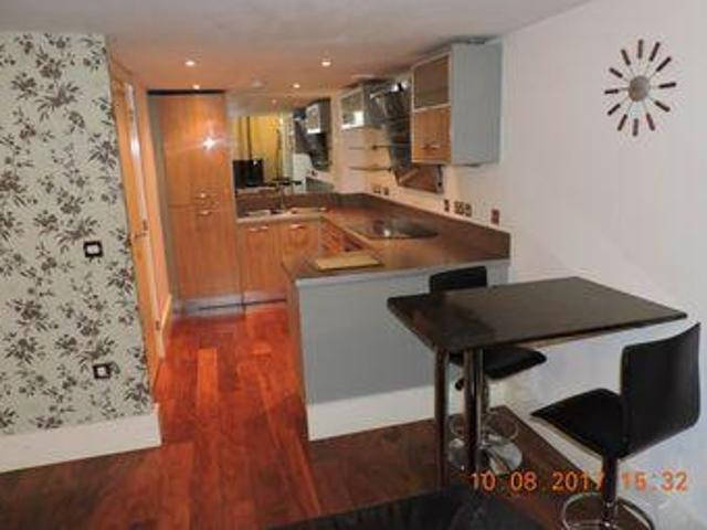 2 Bedrooms Flat for rent in Holly House, Leopold Square, Sheffield S1
