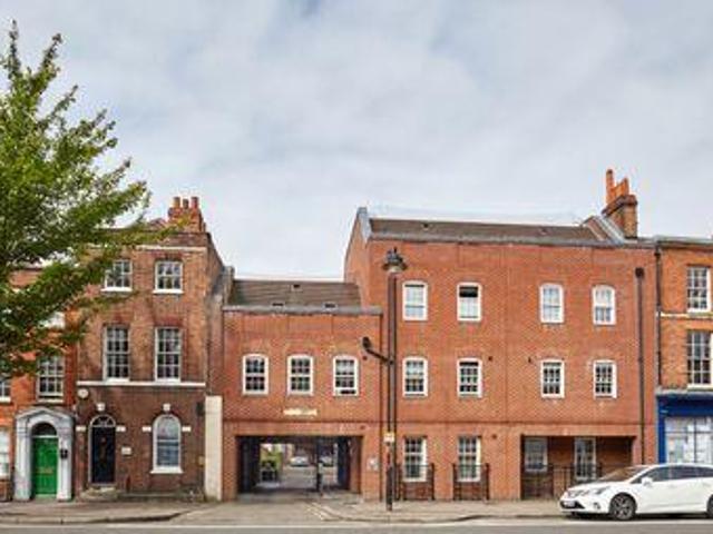 2 Bedrooms Flat for rent in Home Court, 96 London Street, Reading RG1
