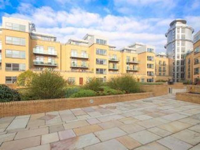 2 Bedrooms Flat for rent in Homerton Street, Cambridge CB2
