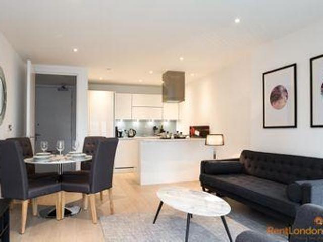 2 Bedrooms Flat for rent in Horizon Tower, Canary Wharf E14