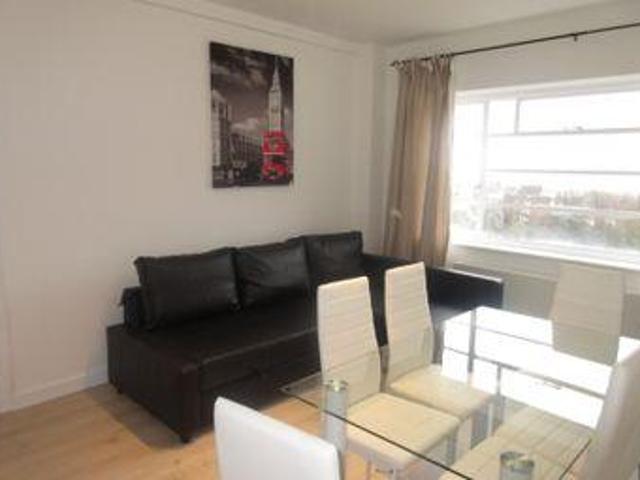 2 Bedrooms Flat for rent in Hornsey Lane, London N6
