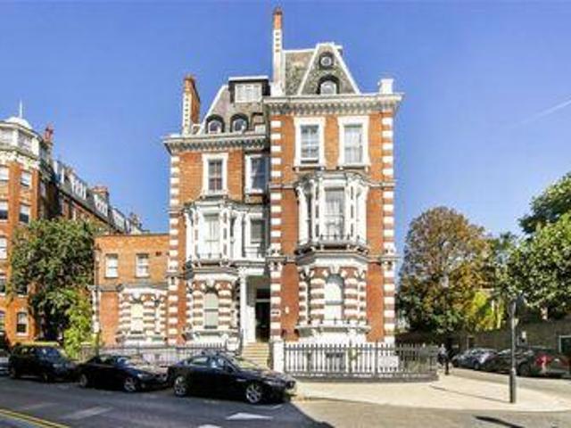 2 Bedrooms Flat for rent in Hornton Street, Kensington W8