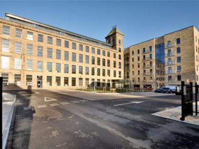 2 Bedrooms Flat for rent in Horsforth Mill, Low Lane, Leeds, West Yorkshire LS18