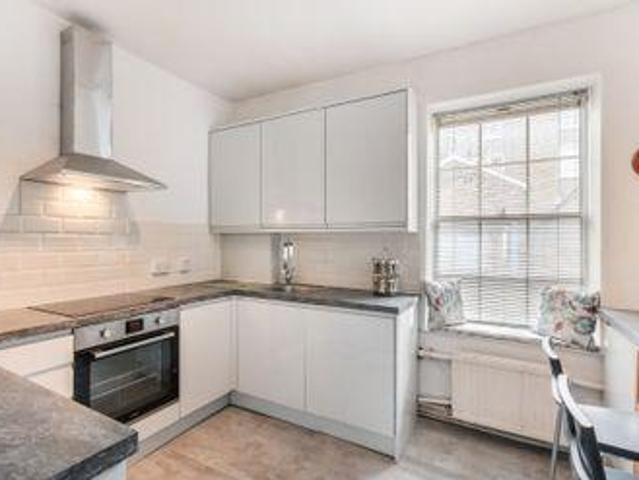 2 Bedrooms Flat for rent in Hortensia Road, London SW10