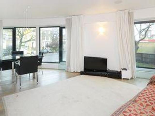 2 Bedrooms Flat for rent in Hortensia Road, London SW10