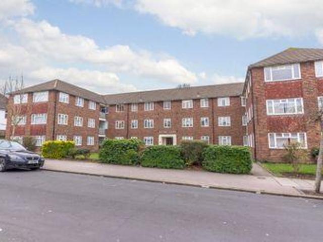 2 Bedrooms Flat for rent in Havelock Road, Croydon CR0