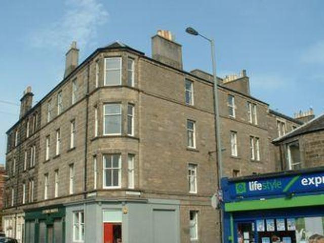 2 Bedrooms Flat for rent in Hawthornvale, Newhaven, Edinburgh EH6