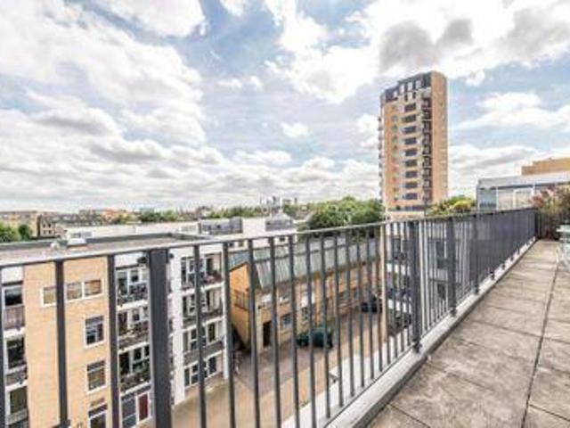 2 Bedrooms Flat for rent in Hacon Square, Hackney, London E8