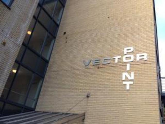2 Bedrooms Flat for rent in Hainault Street, Ilford IG1