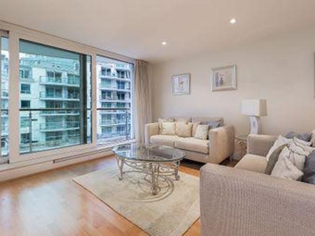 2 Bedrooms Flat for rent in Hamilton House, St George Wharf, London SW8